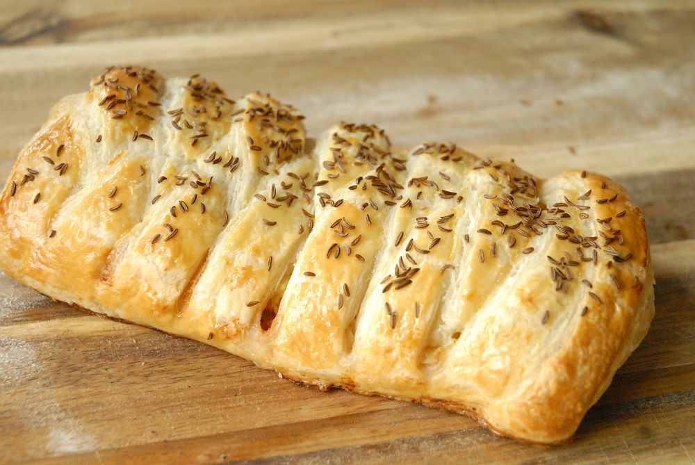 Kosher Recipe: Pastrami Puff Pastry Braid - Alberta Jewish News