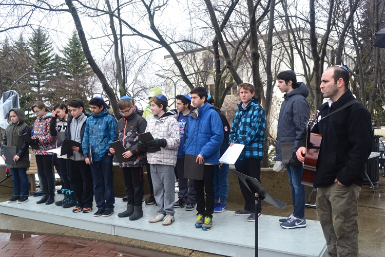 Yom Hashoah: Edmonton commemorates Holocaust Remembrance Day - Alberta ...