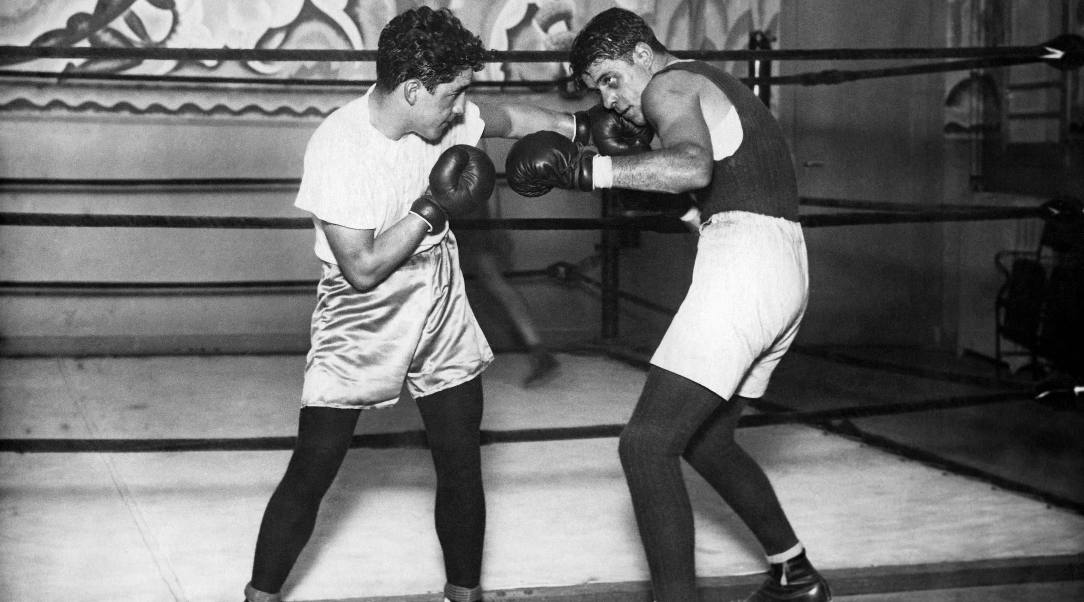 A new podcast chronicles the little-known stories of boxers from the ...