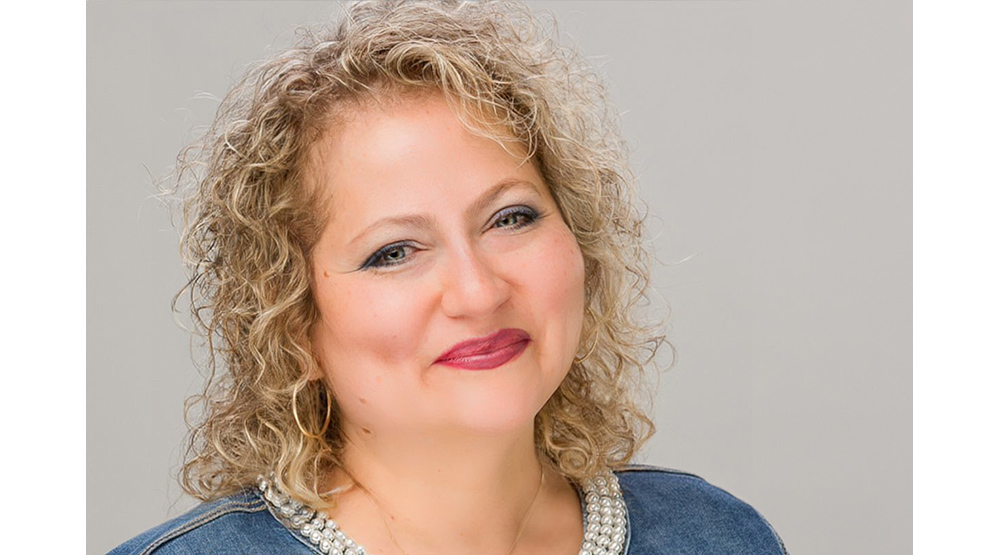 Empowering Women: Frida Karpulis Pesin - Leadership nurturing children ...