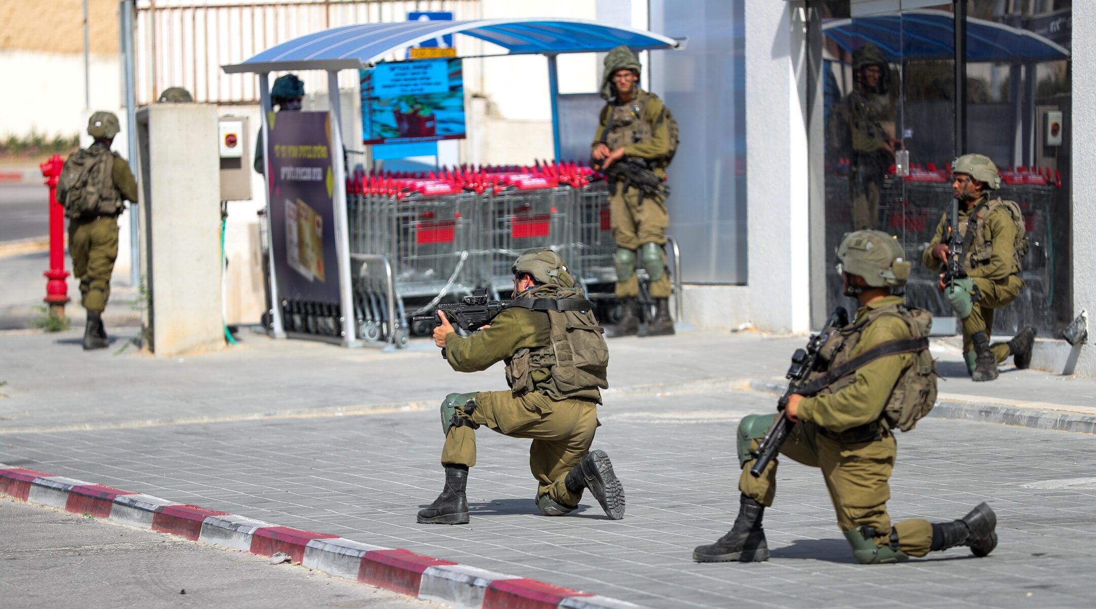 Death toll leaps to 600, Israel declares war and hostages remain in ...