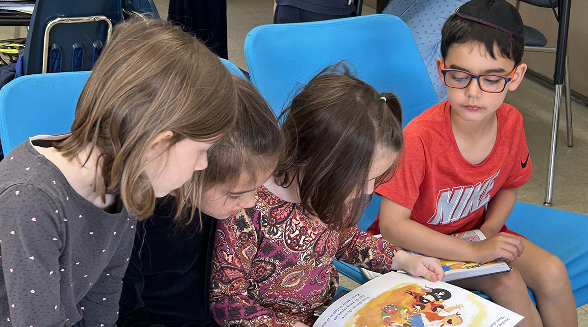 Early Literacy at Halpern Akiva Academy - Alberta Jewish News