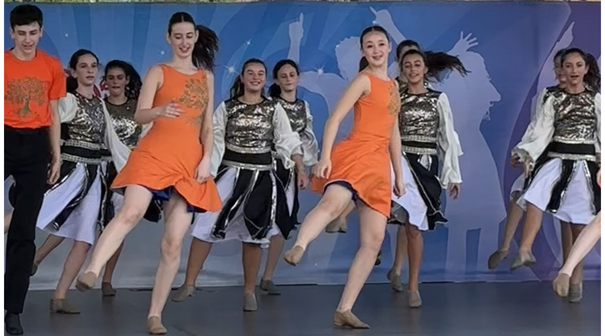 Edmonton's Aviv Israeli Folk Dancers perform in Florida - Alberta ...