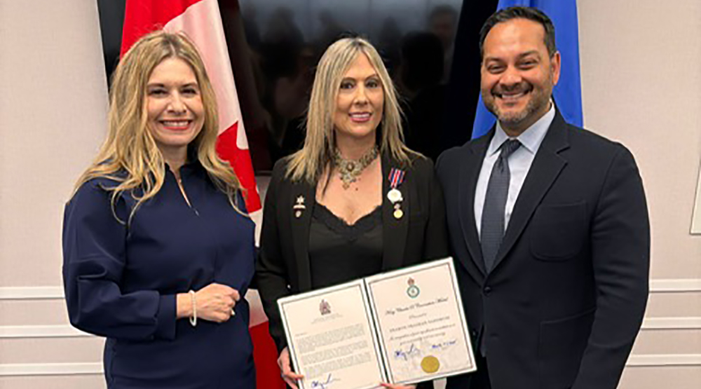 CMDA Western Region Director Sharon Fraiman receives King Charles III ...